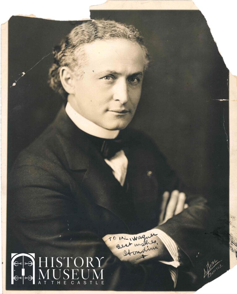 Houdini | History Museum at the Castle